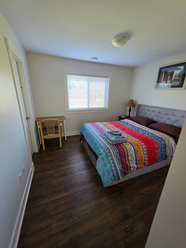 Serenity Dreamspace | Cozy Private Room - Langley