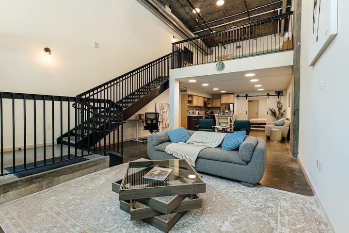Spectacular Loft In Heart Of La - Carthay Circle - Los Angeles