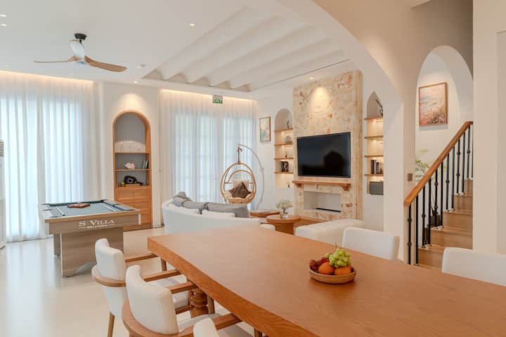 Pool, Onsen-styled Jacuzzi & Sauna | Ha Long Villa - China