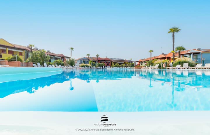 Piscina Esclusiva A 10m + Balcone Con Vista + (P) - Bibione