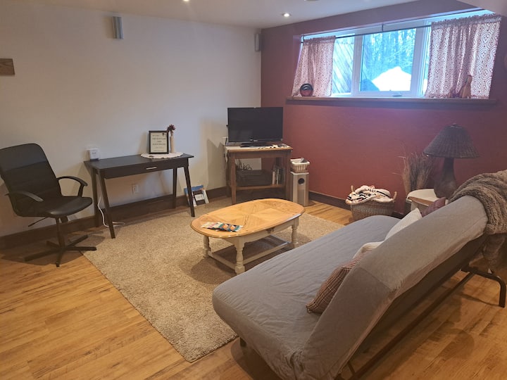 The Rustling Oak Guesthouse - Steinbach