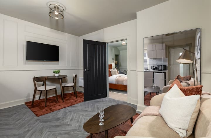 Caledonia Suite By The Wallace Monument - Dunblane