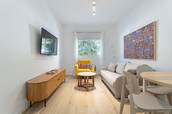 1 Bedroom Apt 85 Mts To Beach! - Fuengirola