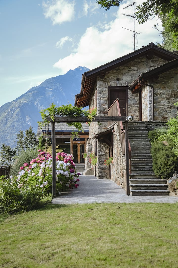 Agriturismo Mon Chéri Camera Bernina - Edolo