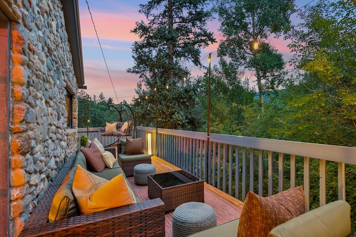 Sioux Summit - Green Mountain Falls, CO