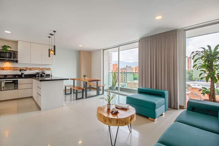 Elegant Safe 3br Apt In Laureles Walk To&nbsp;Stadium - Medellín