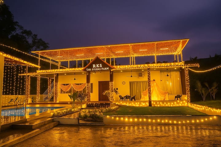 Romantic Jacuzzi Villa By Rks - The Studio Farm - Maharashtra