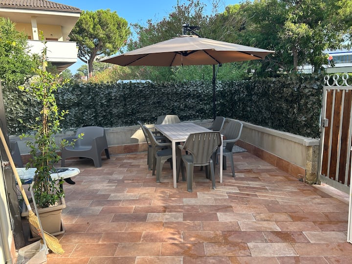 Casa Singola: Giardino, Clima E Ombrellone Privato - Porto San Giorgio