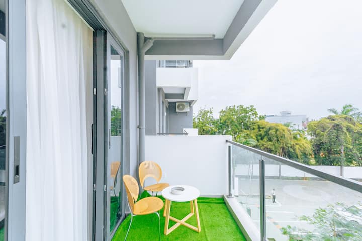 Glorious Apartment-pool, Fast Wi-fi, 1 Min Beach - Tanzania
