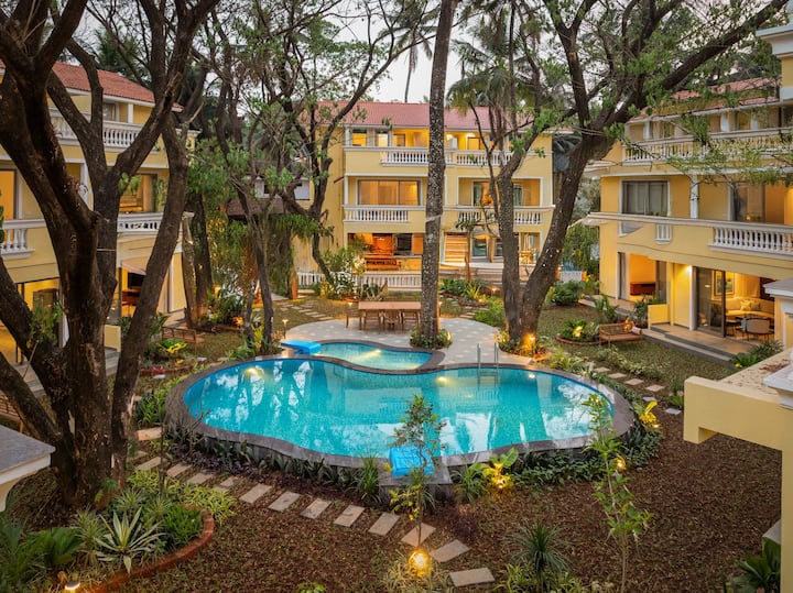 3-bhk Villa W/ Common Pool, Lift & Plunge Pool - Goa