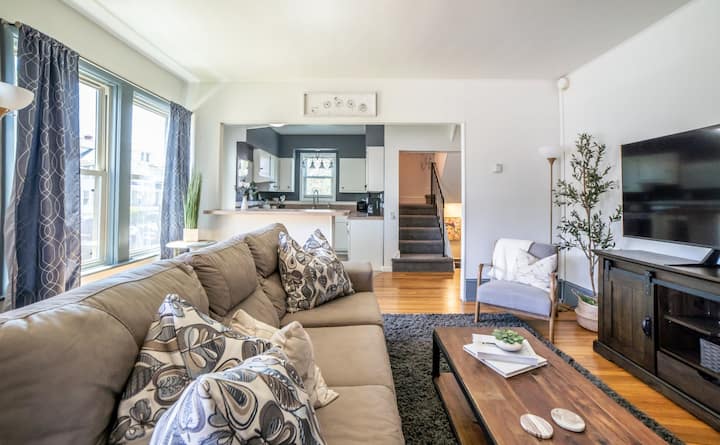 Brik House - Pct|lumber Yards|king Bed|upmc-w/d-ac - Williamsport