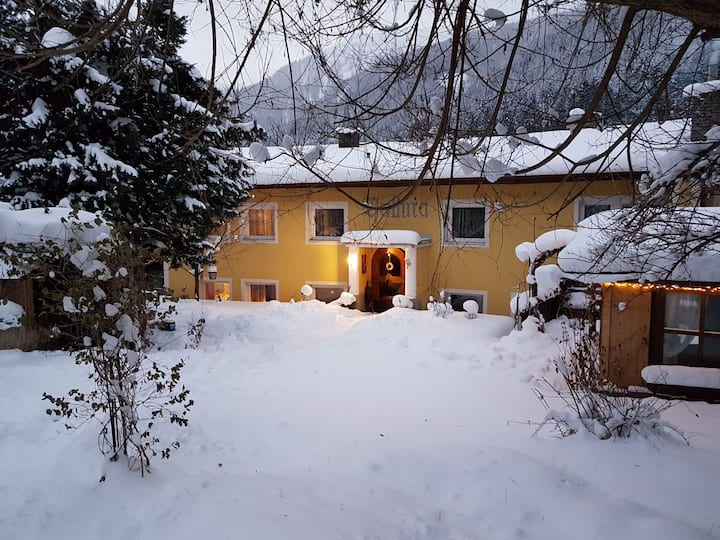 Vallura -
Juwel In Den Bergen
Ski - Fun - Wellness - Landeck