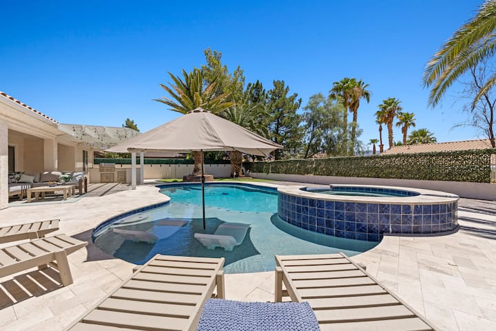 Sun And Shade Oasis By J And Amy Bl 991449 - Mesquite, NV