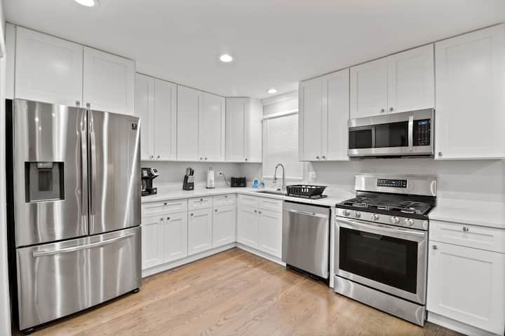 Schaumburg Rental - Schaumburg, IL