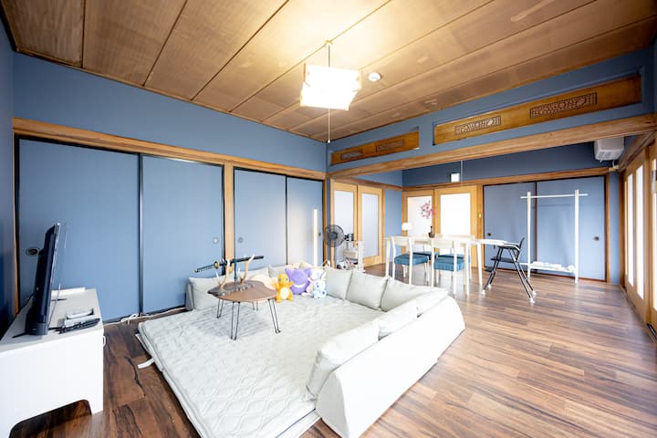 ごろりと寝転んでくつろげる。＊まるまる貸切一軒家で実家のような安心感＊1～8人宿泊可能 - 山梨県