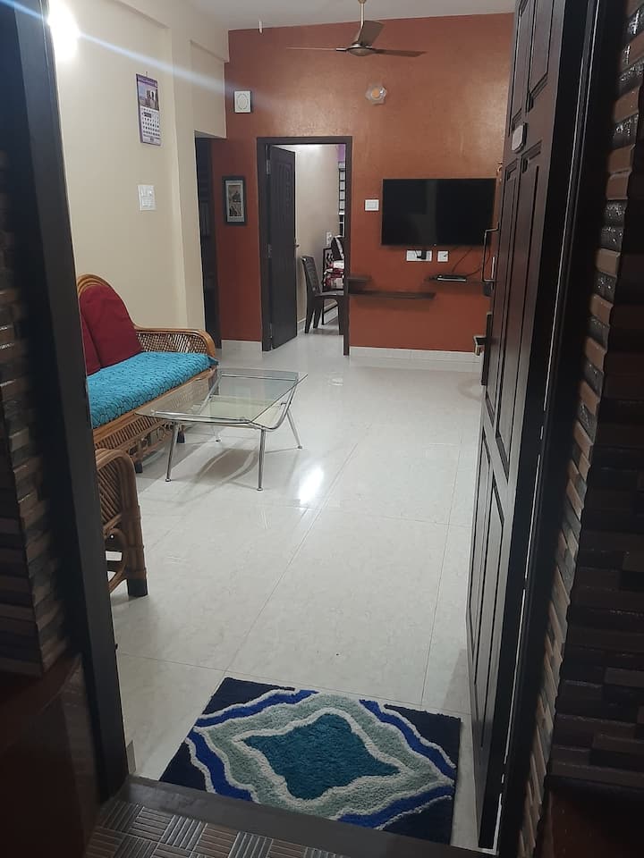 Charly's Den - Mangaluru