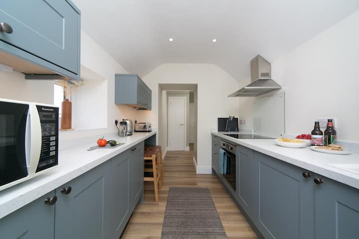 Modernised Home 5 Minutes From Newborough Beach. - アングルシー島