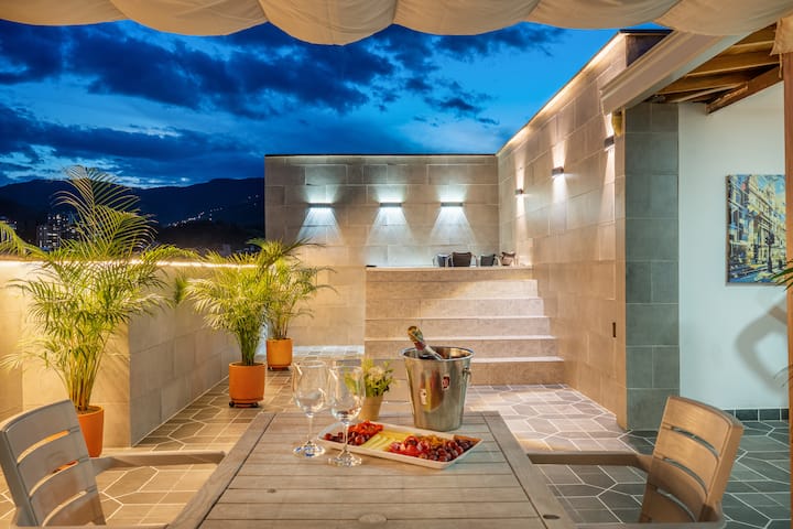 Lujoso Ph/laureles-10min Provenza/ac/jacuzzi/3 Br - Medellín