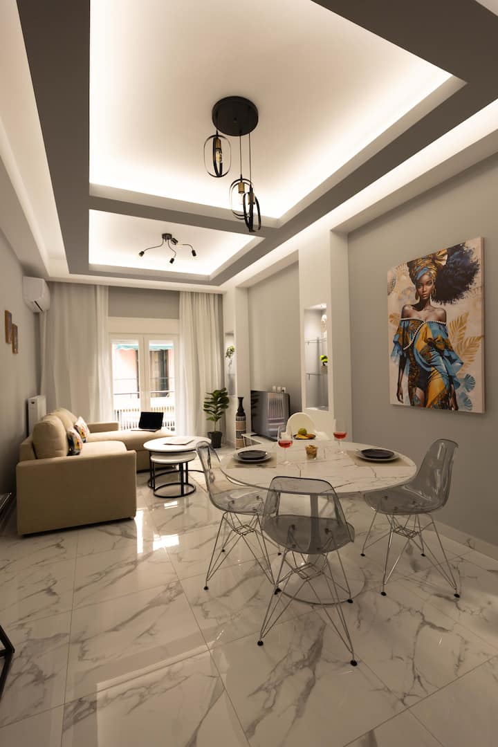 Elegant 2br Apartment In Heart Of Thessaloniki - Thessaloniki