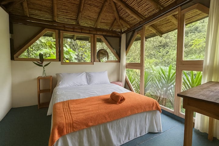 ÉCo-cabane “Gallo” à Reserva Los Nogales - Nicaragua