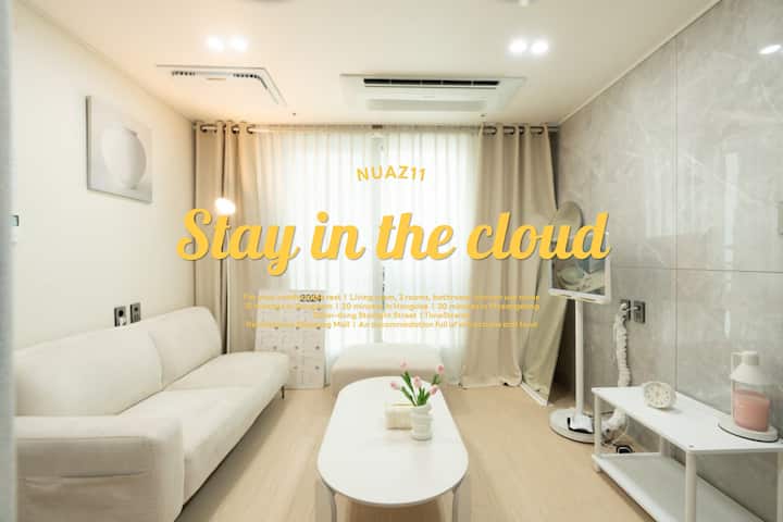 [강남15 홍대20 명동30분] Stay In The Cloud/ 햇살가득 하늘 위 11층 - Seoul