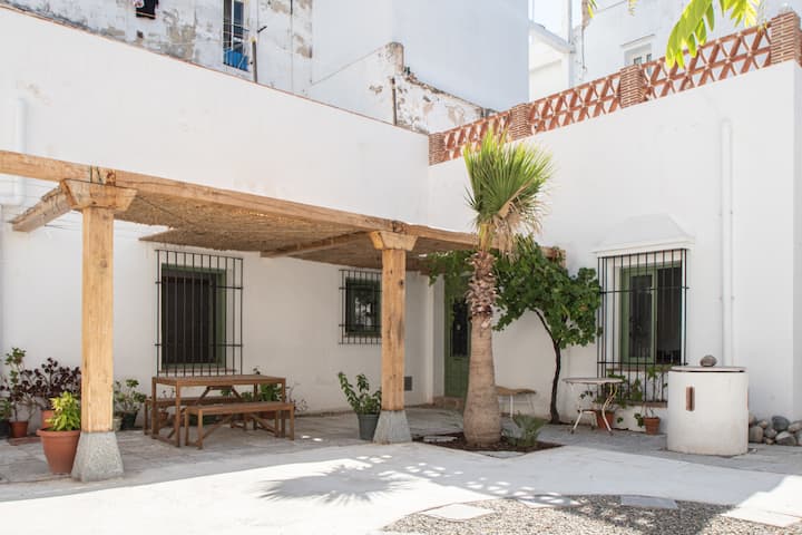 Casa En Pleno Centro - Cadix