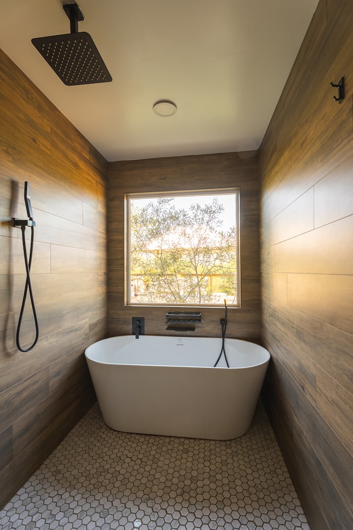 Donkey Encounter, Farm Stay, Near Wine Country - Californie