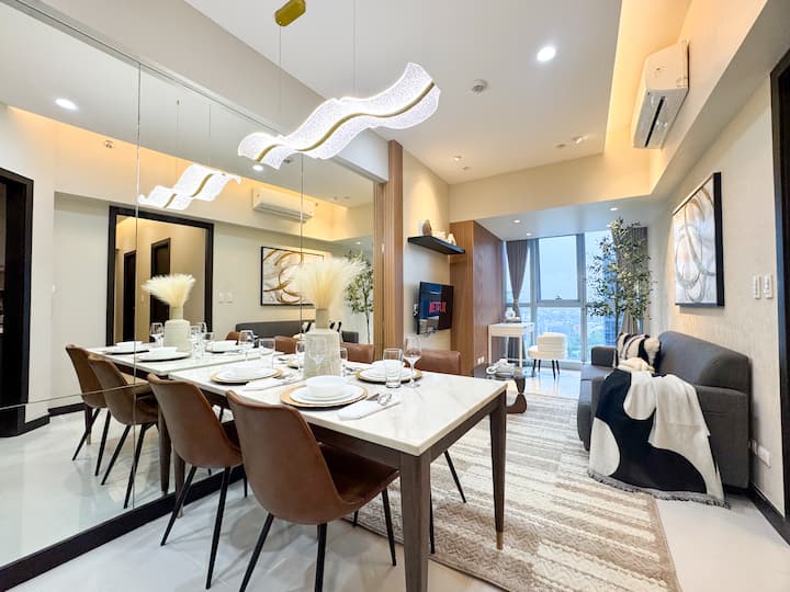 Hotel-style 3br Oasis @ Uptown Bgc +Freeparking - Taguig