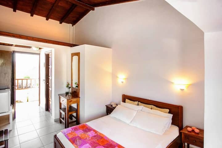 Basic Double Room With Breakfast - Skiathos