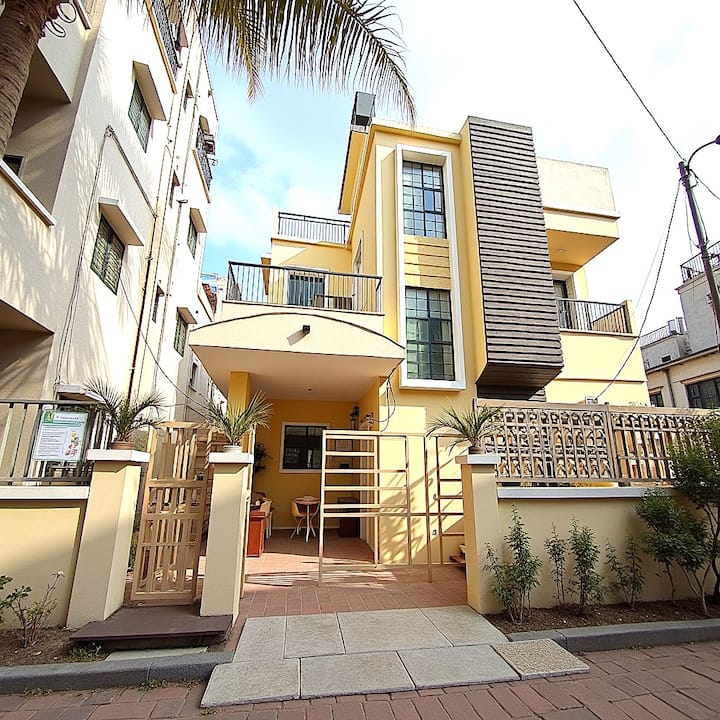 4bhk Villa: Airport Dhanori - Pune