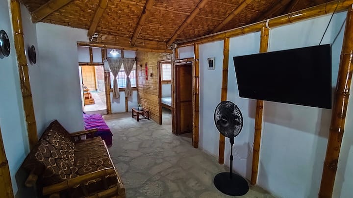 Cabaña Con Hamacas Y Cochera En Organos - Organos