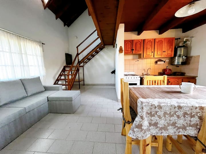 Genoveva, Descanso Y Calma - Cinco Saltos