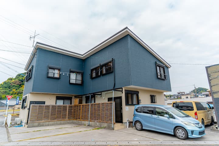 【カープキャンプ地へ徒歩8分】海が目の前の絶景メゾネット|駐車場2台無料 - 日南市