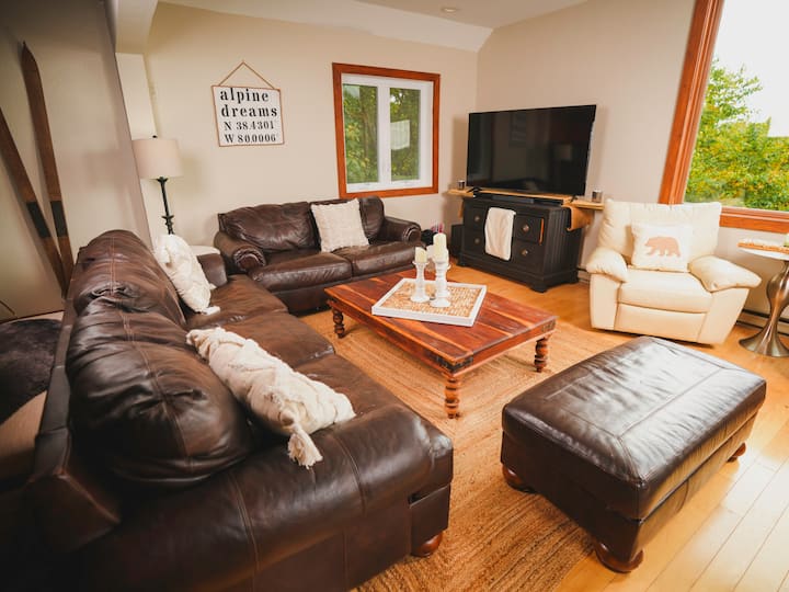 On Snowshoe Mountain Pet Friendly Ski Get-away - Snowshoe, WV