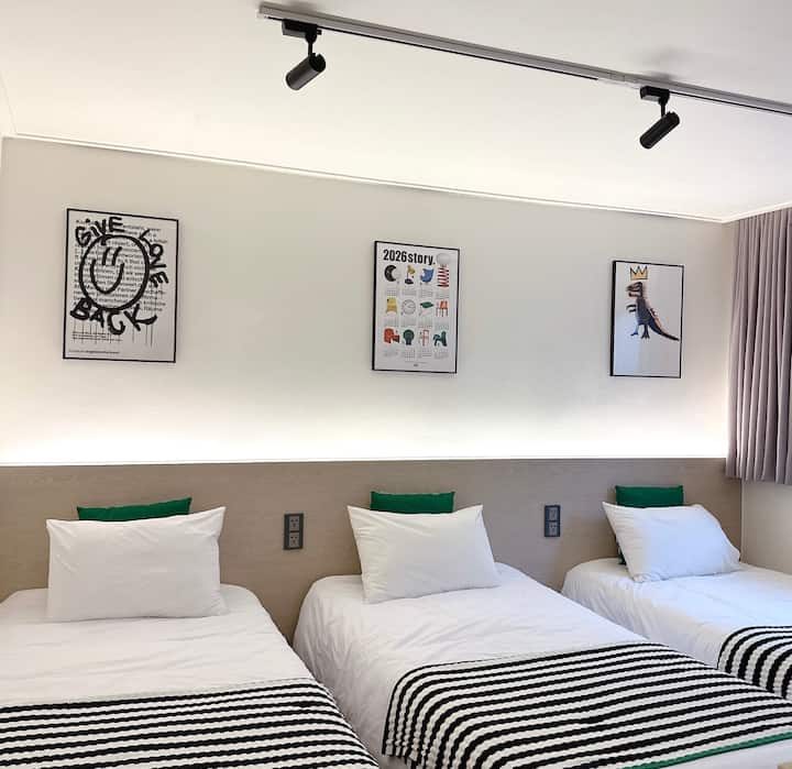 Seoul Station 5 Mins, Myeongdoing Station 20 Mins - Séoul