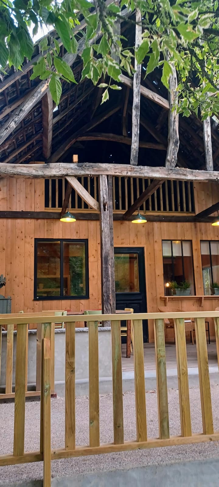 Un Gîte Dans Une Ancienne Forge. Montreuil Sur Mer - Pas-de-Calais