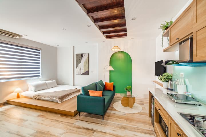 New 1bd1ba |10 Mins Walk Hoankiem Lake | Patio - Hanoi