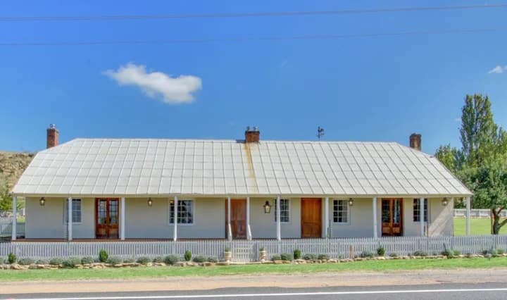 The Farmhouse Kitchen Cottage - Cooma