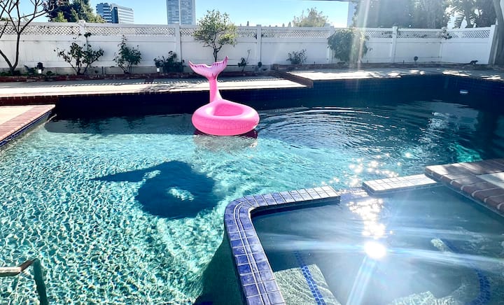 Spacious Beverly Hills Area Home 5br Pool Spa Game - Los Angeles, CA