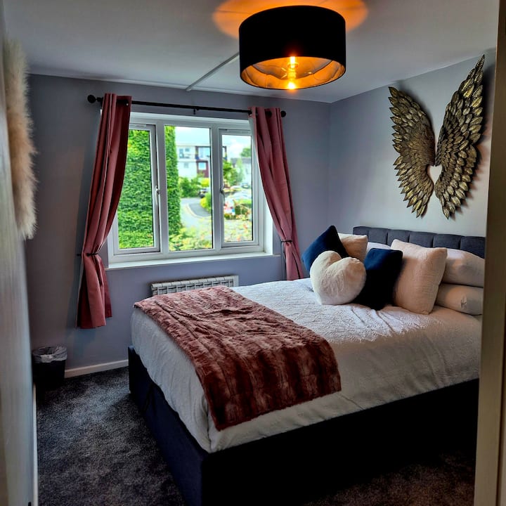 The Haven
Stylish Flat, Central With Free Parking - Windermere