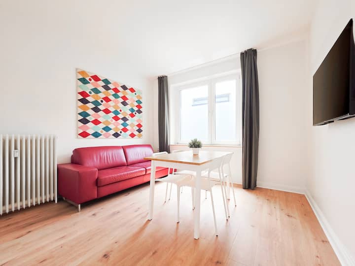 Raj Living - 3 Zimmer - Balkon - 5 Min Messe Dus - Düsseldorf