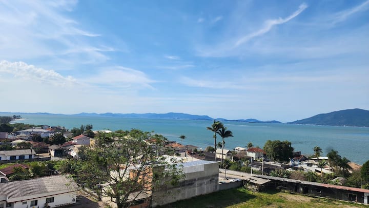 Apto Em Condomínio Clube Palhoça - Palhoça