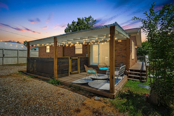 Avl-firepit-pet Friendly-coffee Bar-hot Tub! - Asheville, NC