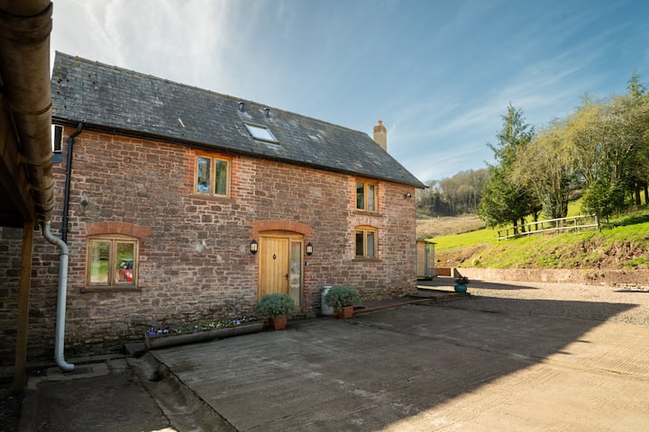The Dairy - Old Milking Parlour - Monmouth