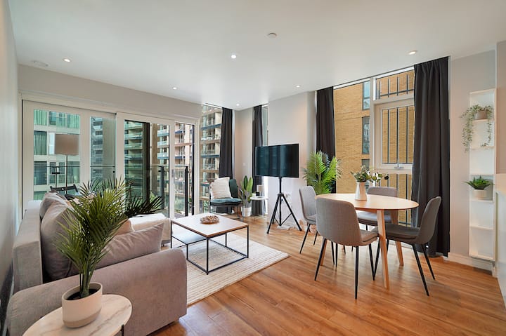 New Modern 2 Bed Along River Thames In Wandsworth - Chelsea