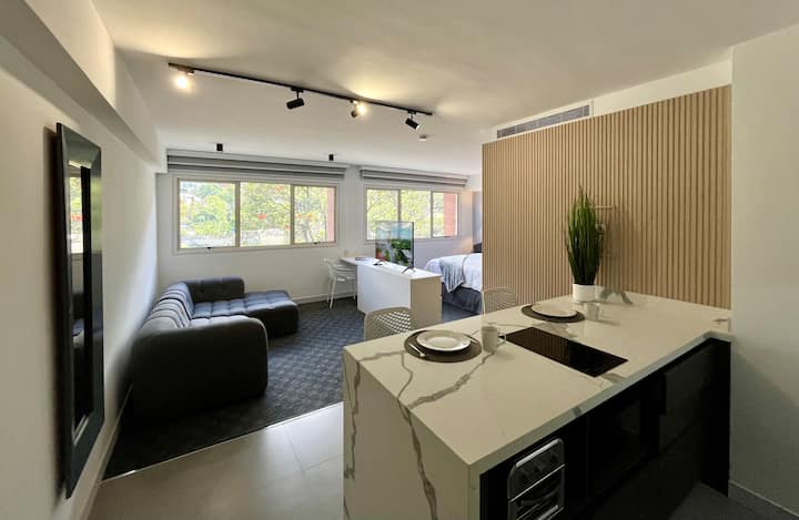 Remodelado Y Cómodo: Internet Rápido + Zona Top - Caracas