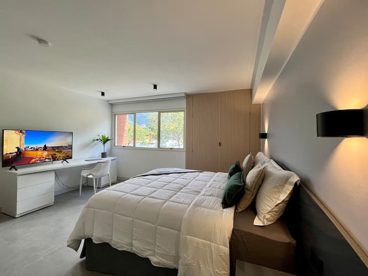 Altamira Para Dos: Nido De Amor En Caracas - Caracas