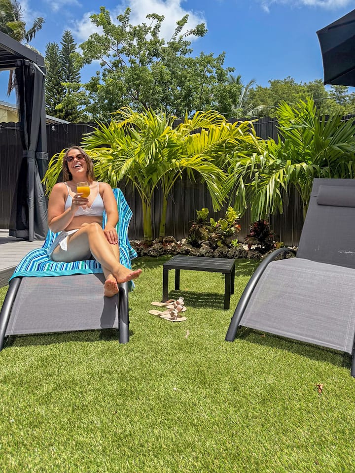 Tuka Tuka Paradise | Hot Tub | 11ppl | 5 Min Beach - Hollywood, FL