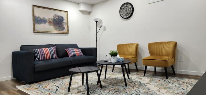 Modern 2br | Private Suite | Close To Banff | Uofc - Canada