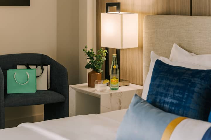 Hillsboro Beach Resort By Kasa | King Room - Pompano Beach, FL